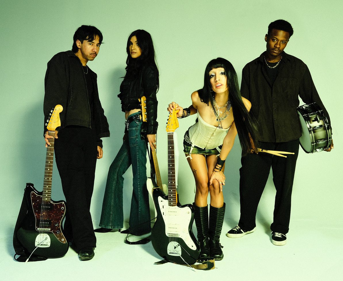 Glixen announces second EP quiet pleasures and shares new single ‘lick the star’ – LOUD WOMEN