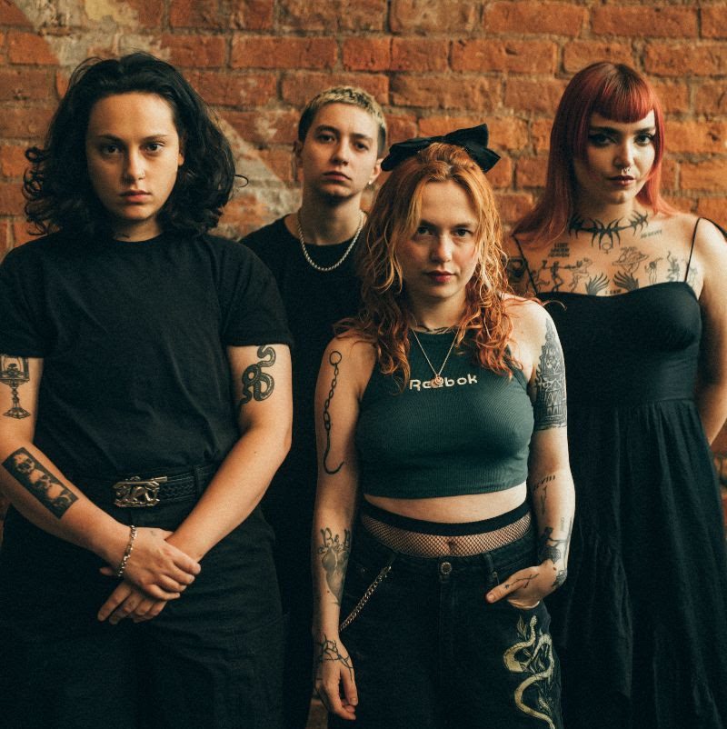 Witch Fever steps into a new chapter with heavy banger ‘Dead To Me’ – LOUD WOMEN