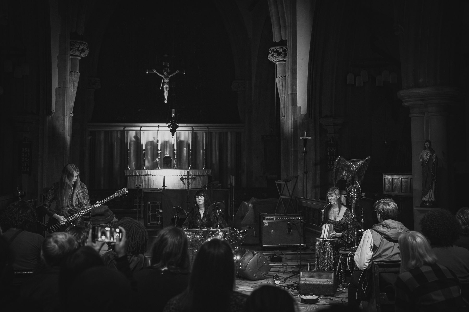 Tristwch y Fenywod + Anna Peaker at St Matthias Church, London: live ...